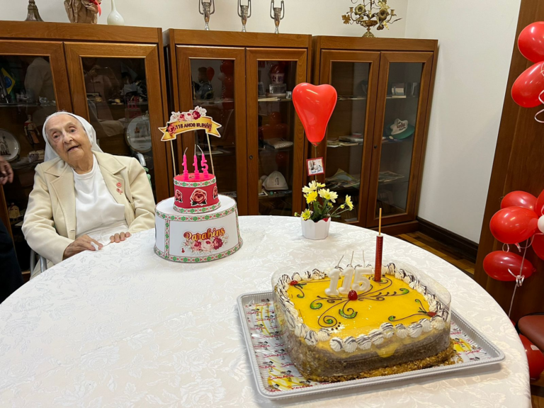 Inah Canabarro Lucas, World's 5th Oldest Person, Celebrates 115th ...