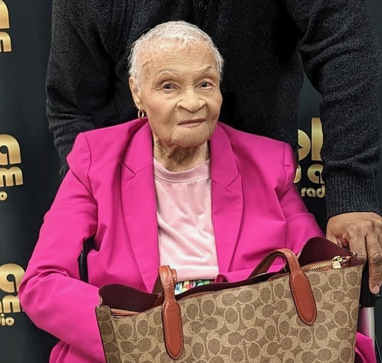 Viola Fletcher - LongeviQuest