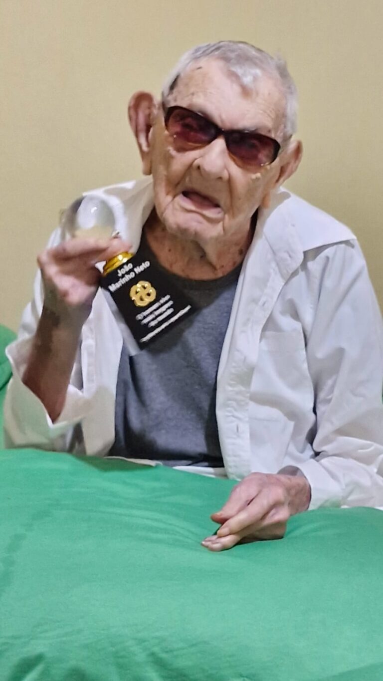 João Marinho Neto, 112, Receives World's Oldest Man Trophy - LongeviQuest