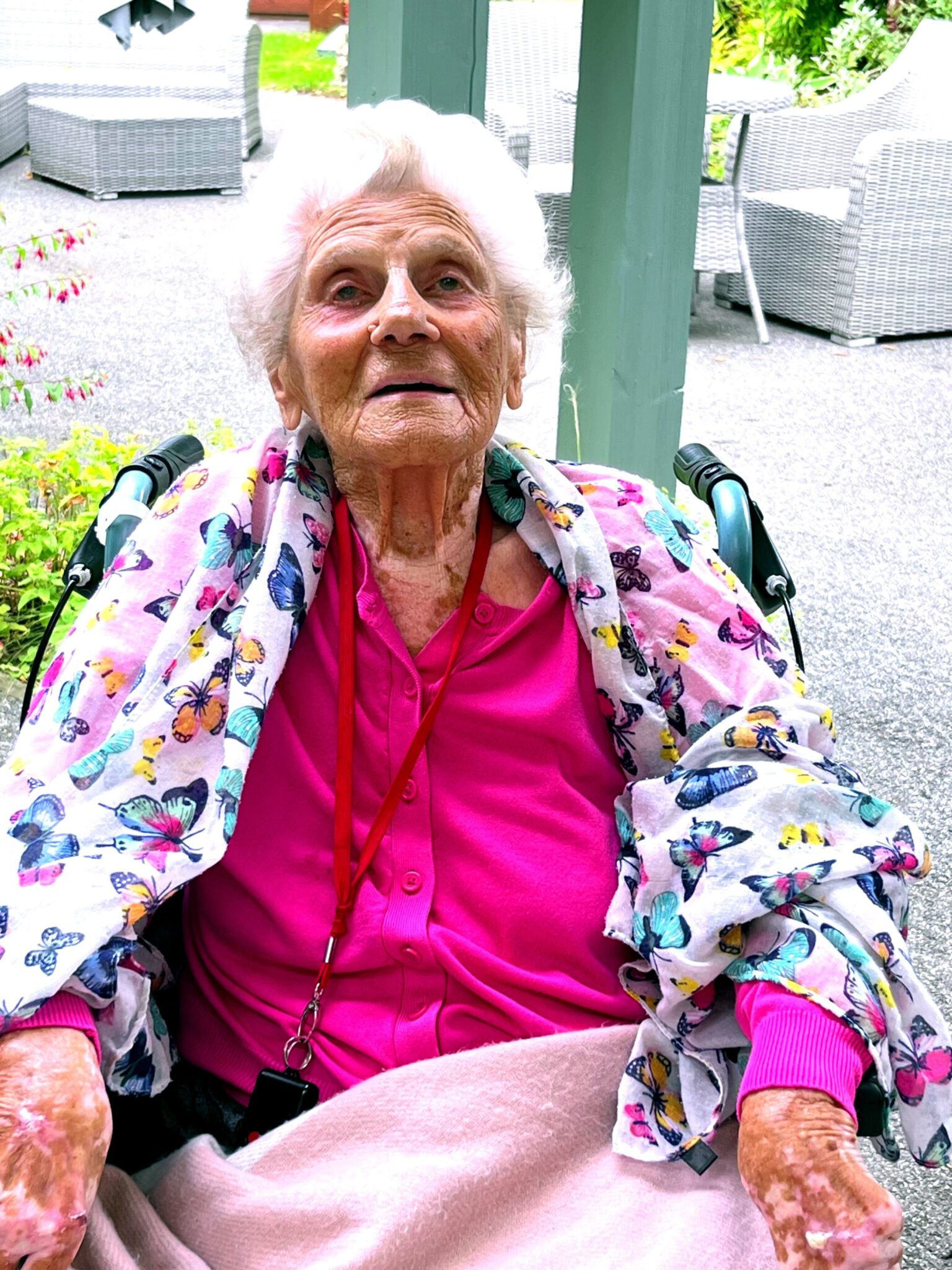 Meeting Ethel Caterham: The World’s Oldest Living Person at 116 ...