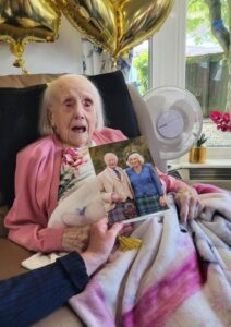 Eva Jackson - LongeviQuest